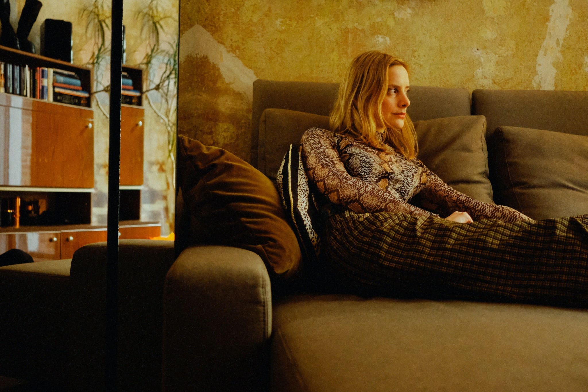 Anika: “The music does its own thing.” (5/29 at JB’s) - Philthy Mag