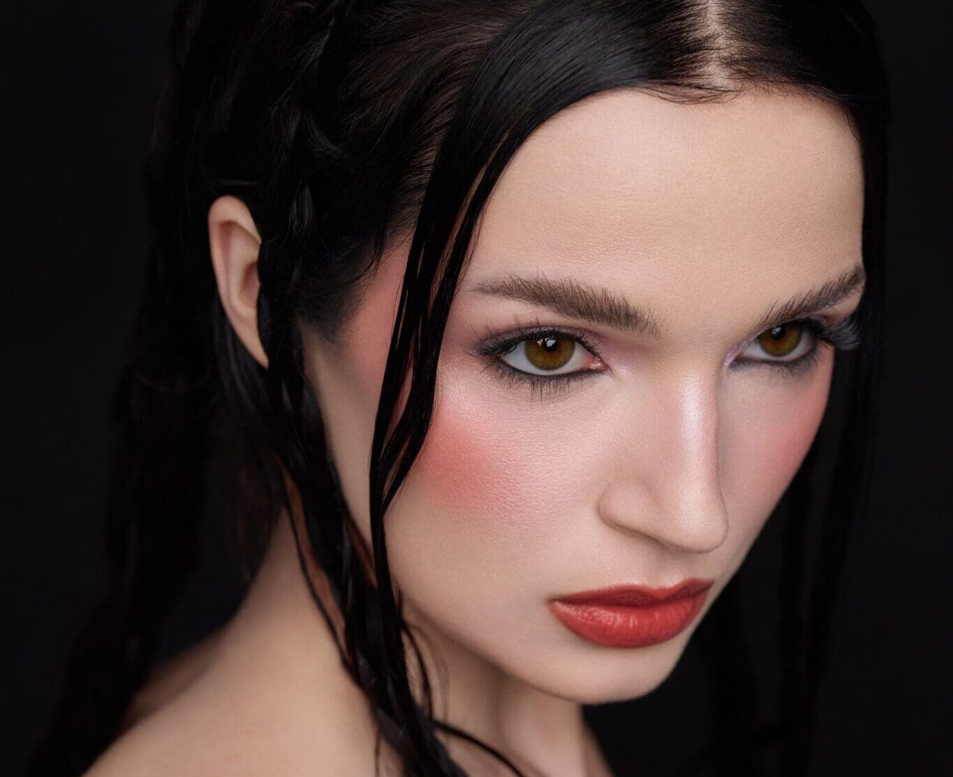 Poppy Brings Her Biggest Spectacle Yet to Philthy’s Biggest Ballroom (4 ...